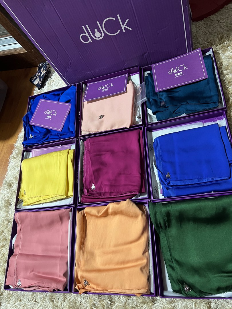 duCk shawl various colours, Women's Fashion, Muslimah Fashion, Hijabs ...