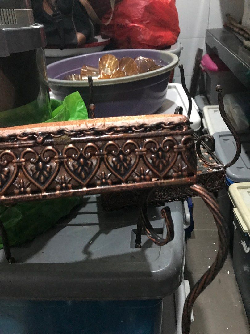 DULANG TRAY HANTARAN BESI, Furniture & Home Living, Home Decor, Other ...
