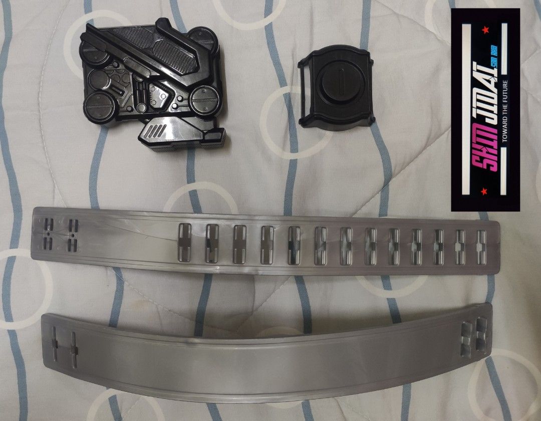 DX Kamen Rider Zero One Z-Con Band, Hobbies & Toys, Toys & Games on Carousell
