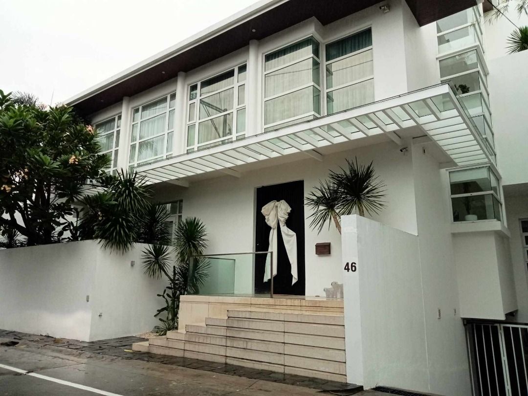 FOR SALE! RFO Very beautiful BIG house, 6BR with swimming pool, office ...