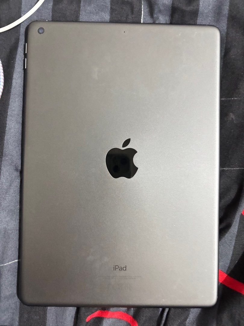 Ipad 9th Gen (open for meet up on december 27 in manila, 50% advance ...
