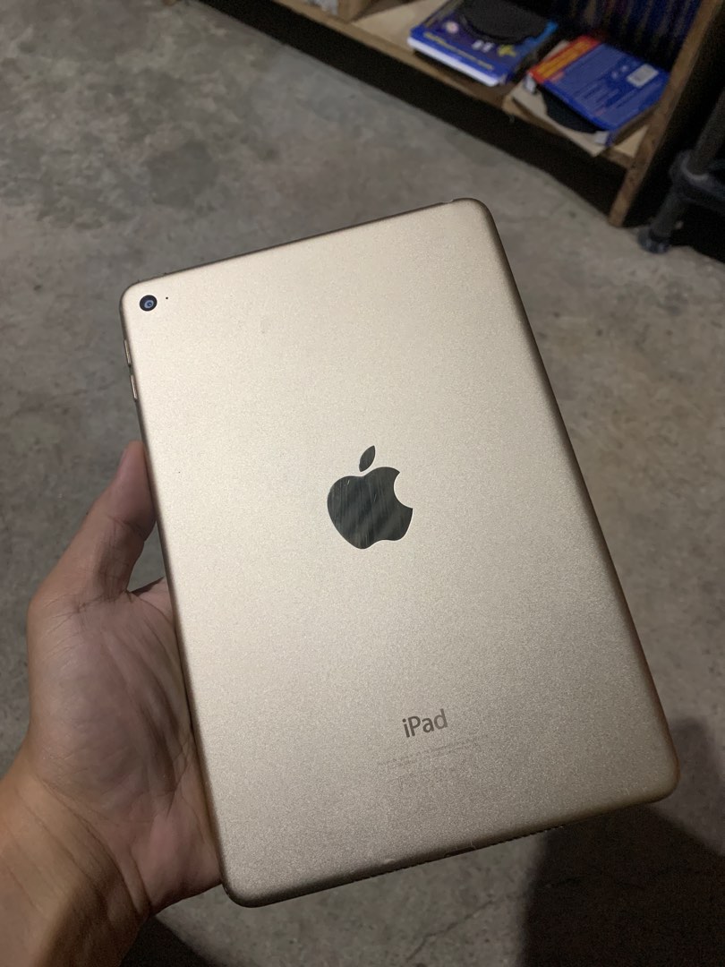 IPAD MINI 4 - 128gb Wifi. Issue- No Touch ID, Mobile Phones & Gadgets, Tablets, iPad on Carousell