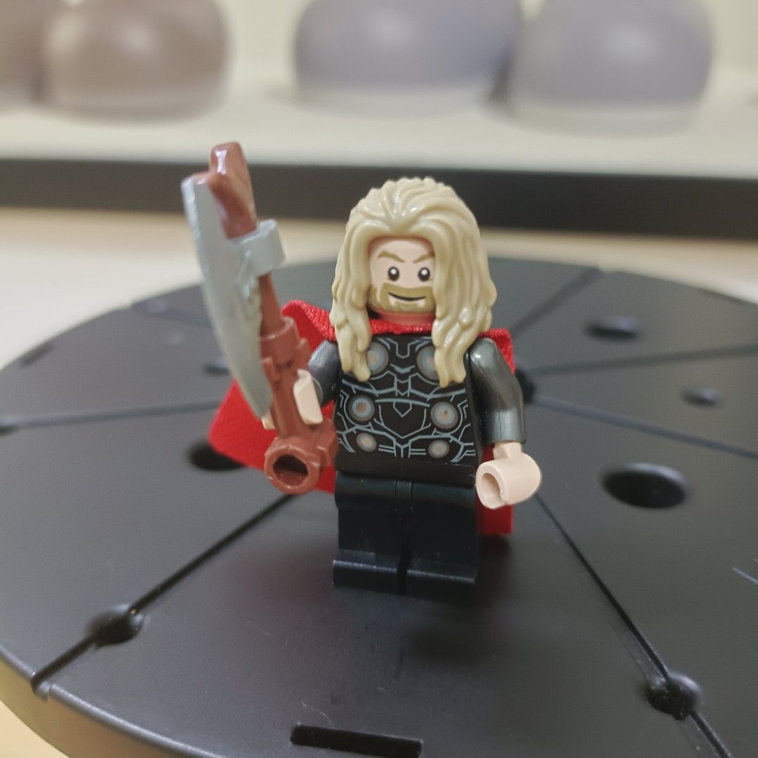 LEGO MARVEL AVENGERS INFINITY SAGA THOR MINIFIGURES COLLECTION, Hobbies ...