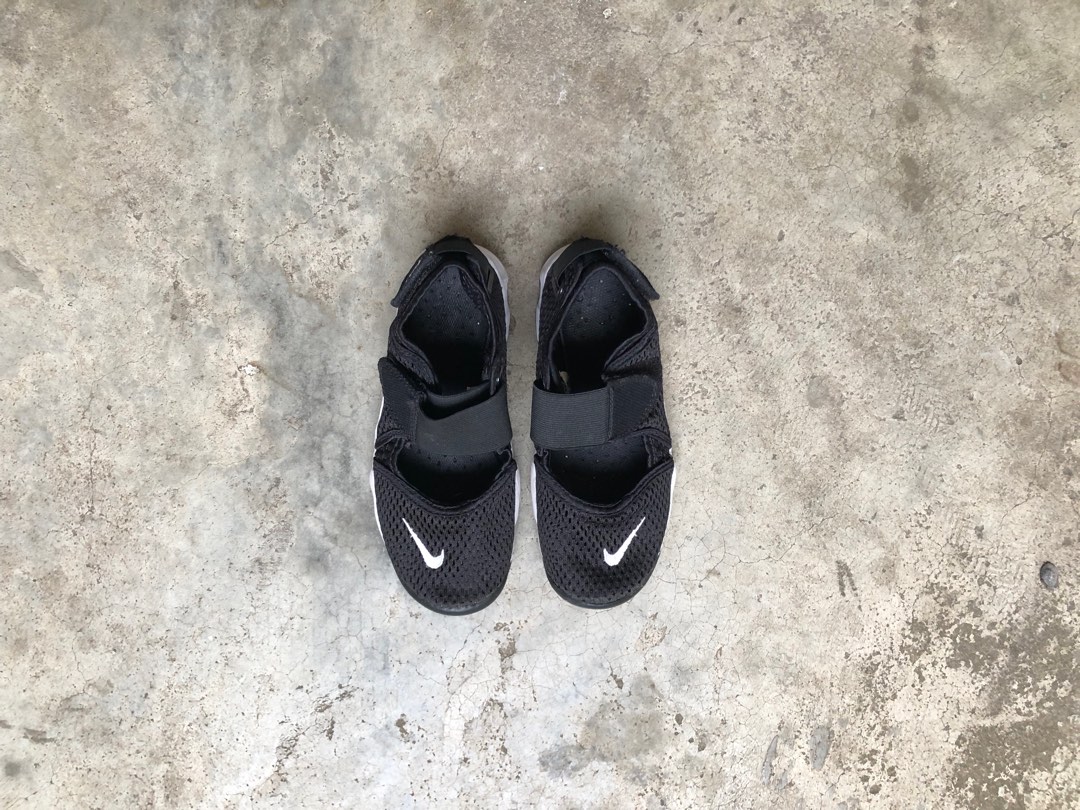 Nike air rift toddler, Men's Fashion, Footwear, Sneakers on Carousell