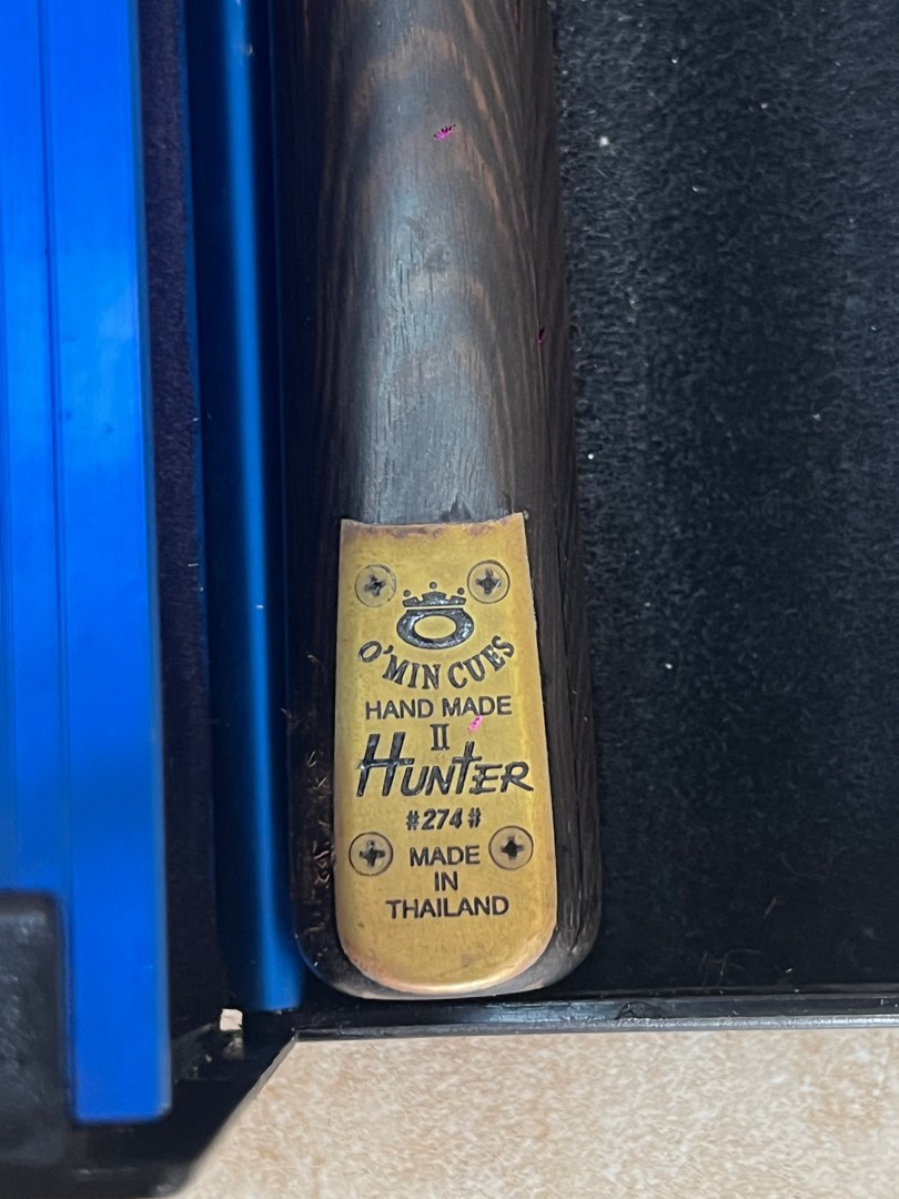 Omin Hunter 2 Handmade Snooker Cue with Box, Sports Equipment, Other Sports Equipment and ...