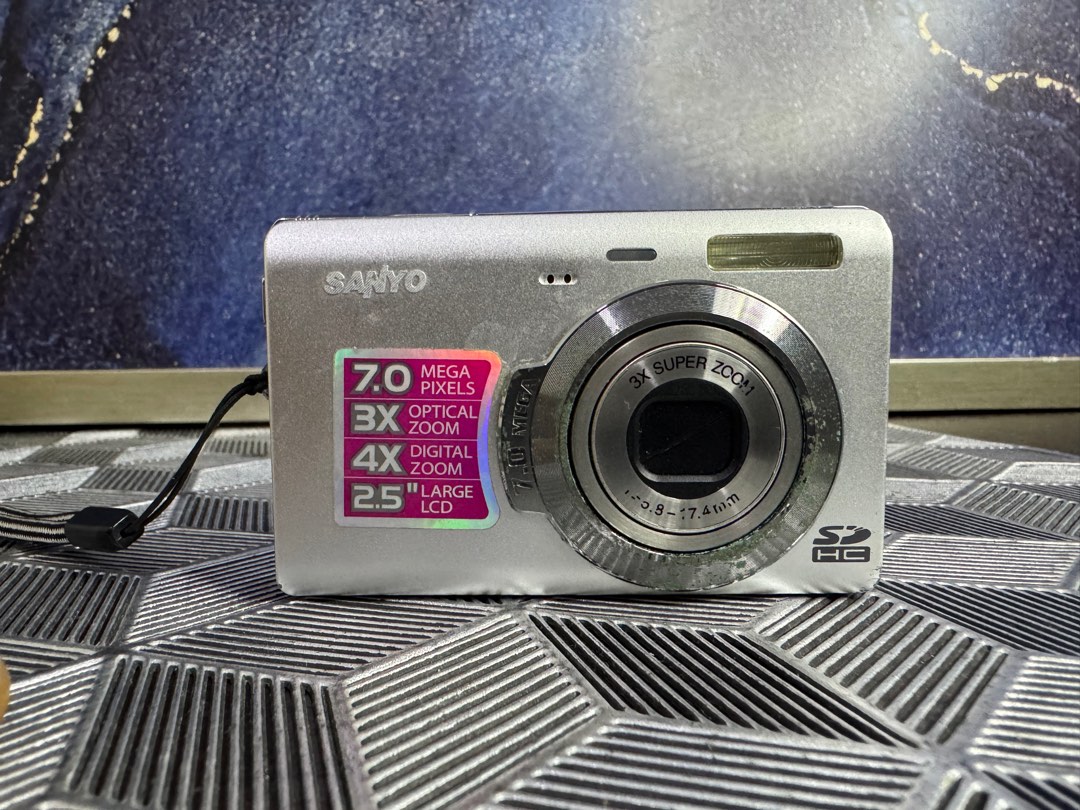 SANYO VPC T700, Photography, Cameras on Carousell