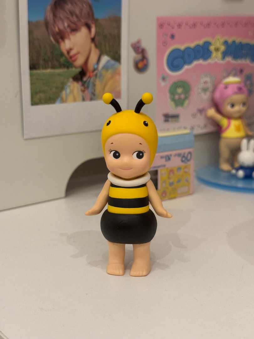 sonny angel secret bee flower angels regular, Hobbies & Toys, Toys ...