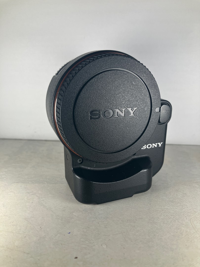 Sony LA-EA2 Adapter, Photography, Lens & Kits on Carousell