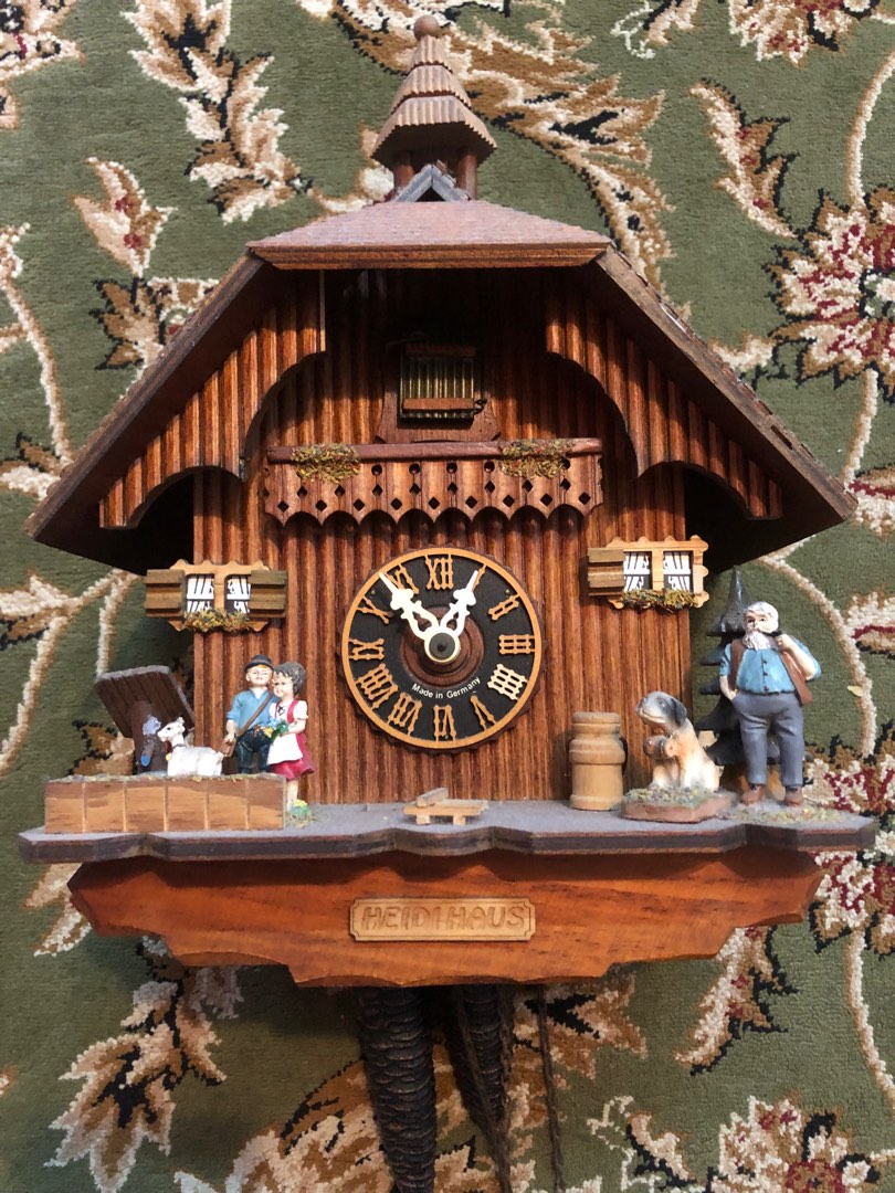 THE AUTHENTIC BLACK FOREST CUCKOO CLOCK, Hobbies & Toys, Collectibles ...