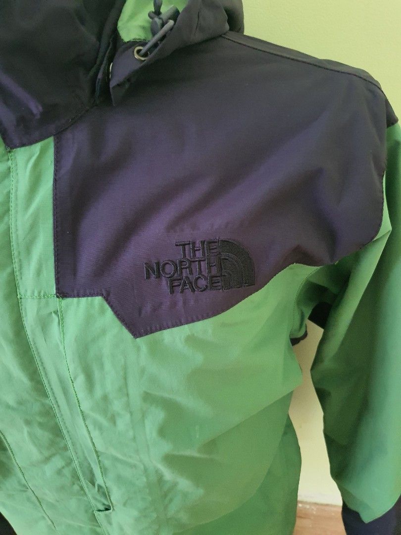 The North Face TNF Hyvent Jacket Green Black, Men's Fashion, Activewear ...