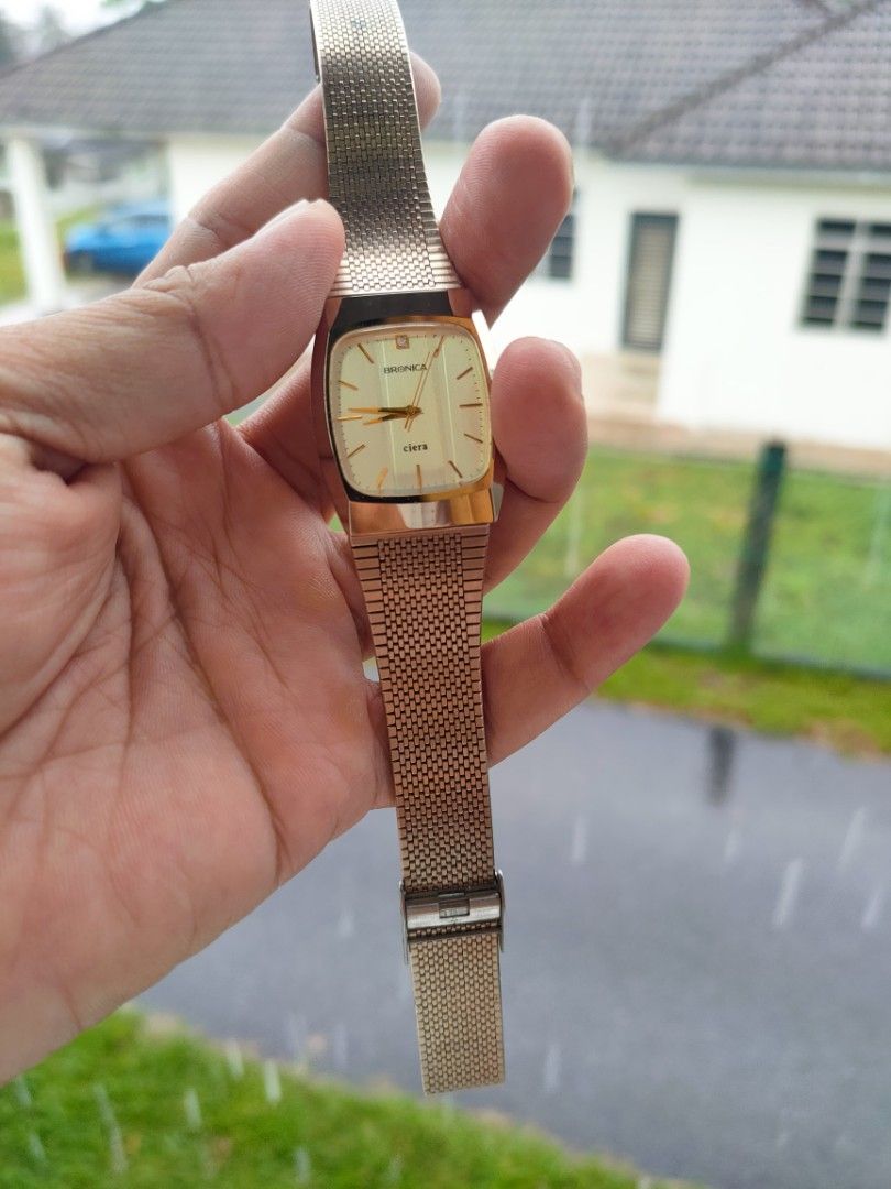 Vintage BRONICA BJ-11-003 Ciera Made in Japan, Men's Fashion, Watches ...