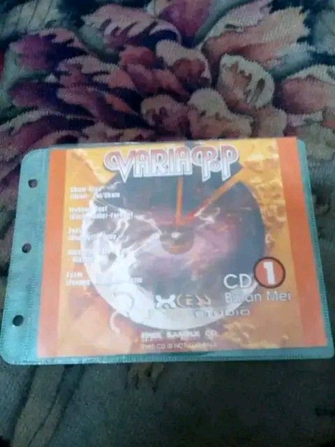 CD variapop sample CD, Hobbies & Toys, Music & Media, CDs & DVDs on ...