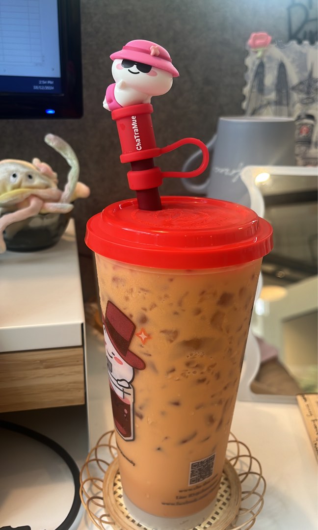 Chatramue Quby Pink Hat, Hobbies & Toys, Collectibles & Memorabilia ...