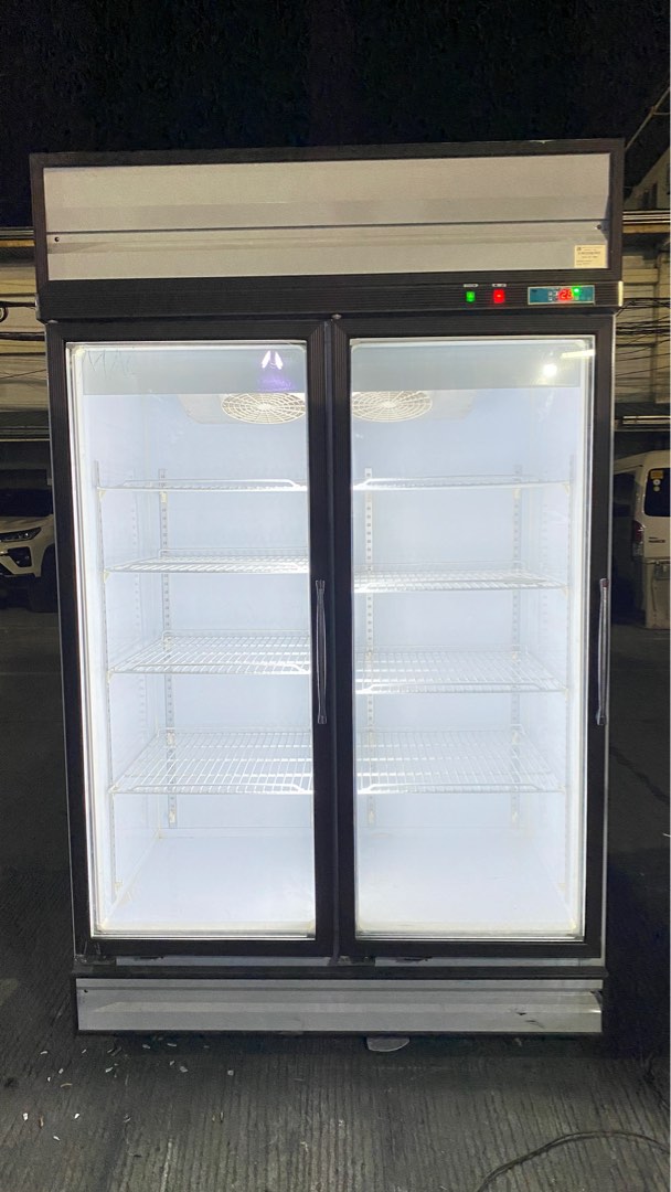 CHEE PUCKS CHILLER, TV & Home Appliances, Kitchen Appliances ...