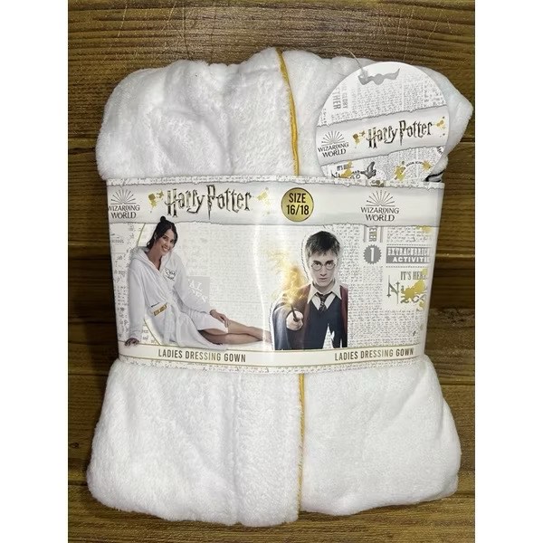 Harry Potter Hedwig Dressing Gown, Women's Fashion, Dresses & Sets ...