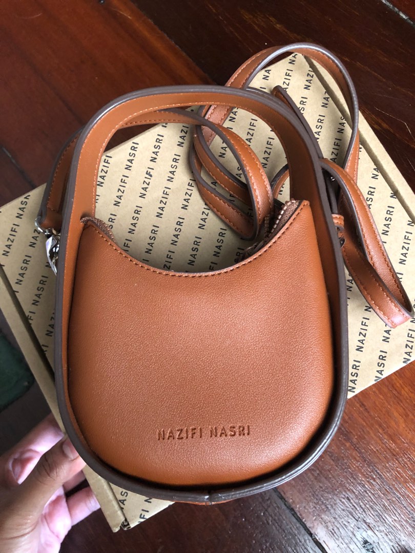 Nazifi Nasri SlingBag, Women's Fashion, Bags & Wallets, Cross-body Bags ...