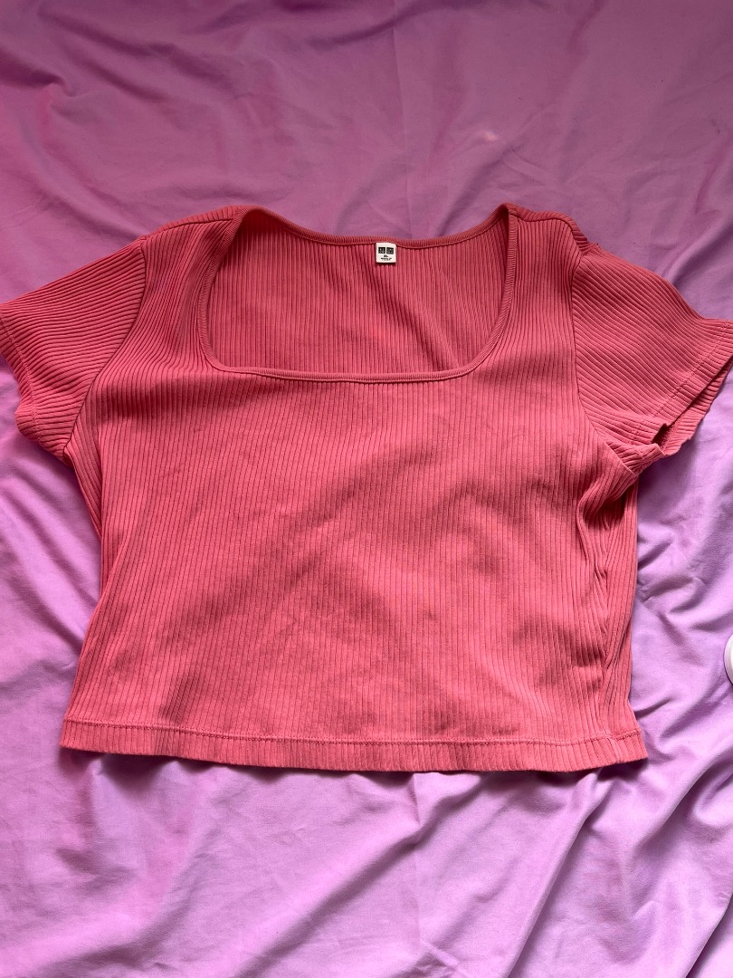 Original Uniqlo Plus Size Women Top XL, Women's Fashion, Tops ...