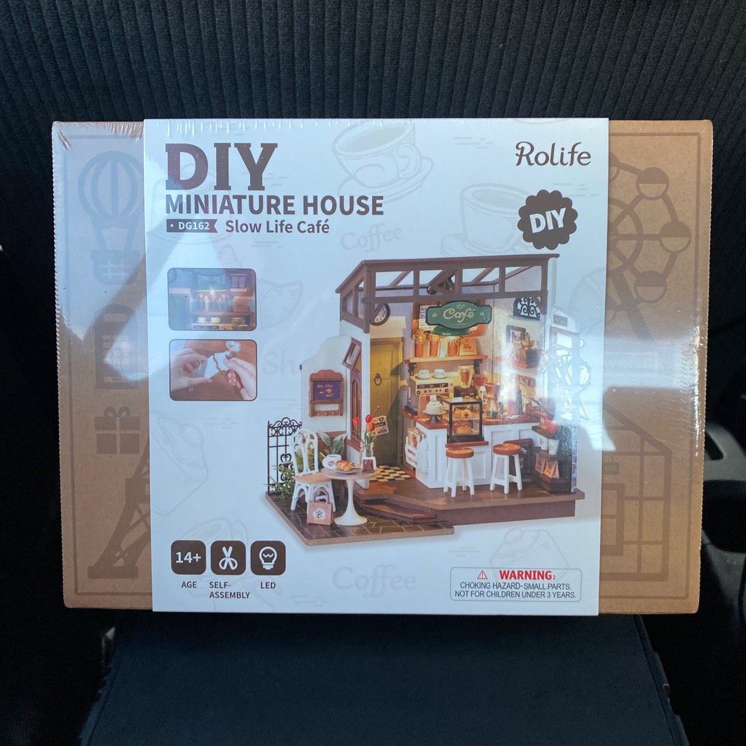 Smiski House - Rolife DIY Miniature Coffee Shop, Hobbies & Toys ...