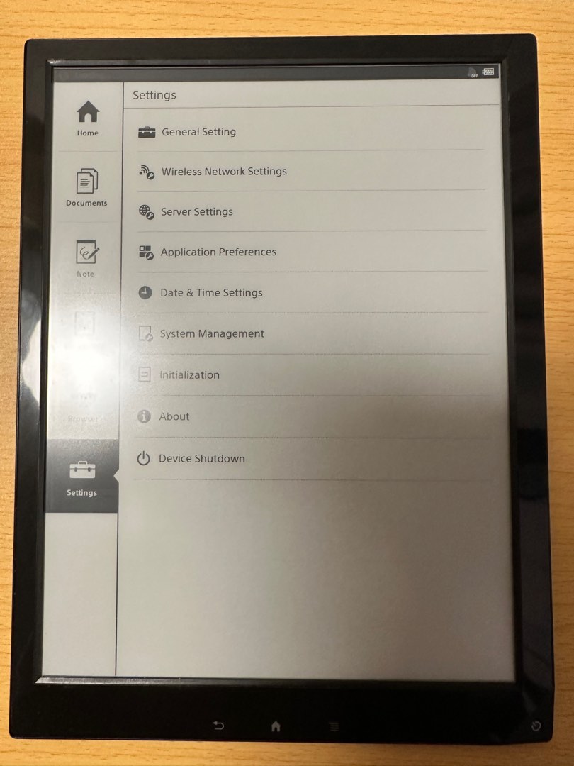 Sony Digital Paper DPT-S1, 手提電話, 電子書閱讀器 - Carousell