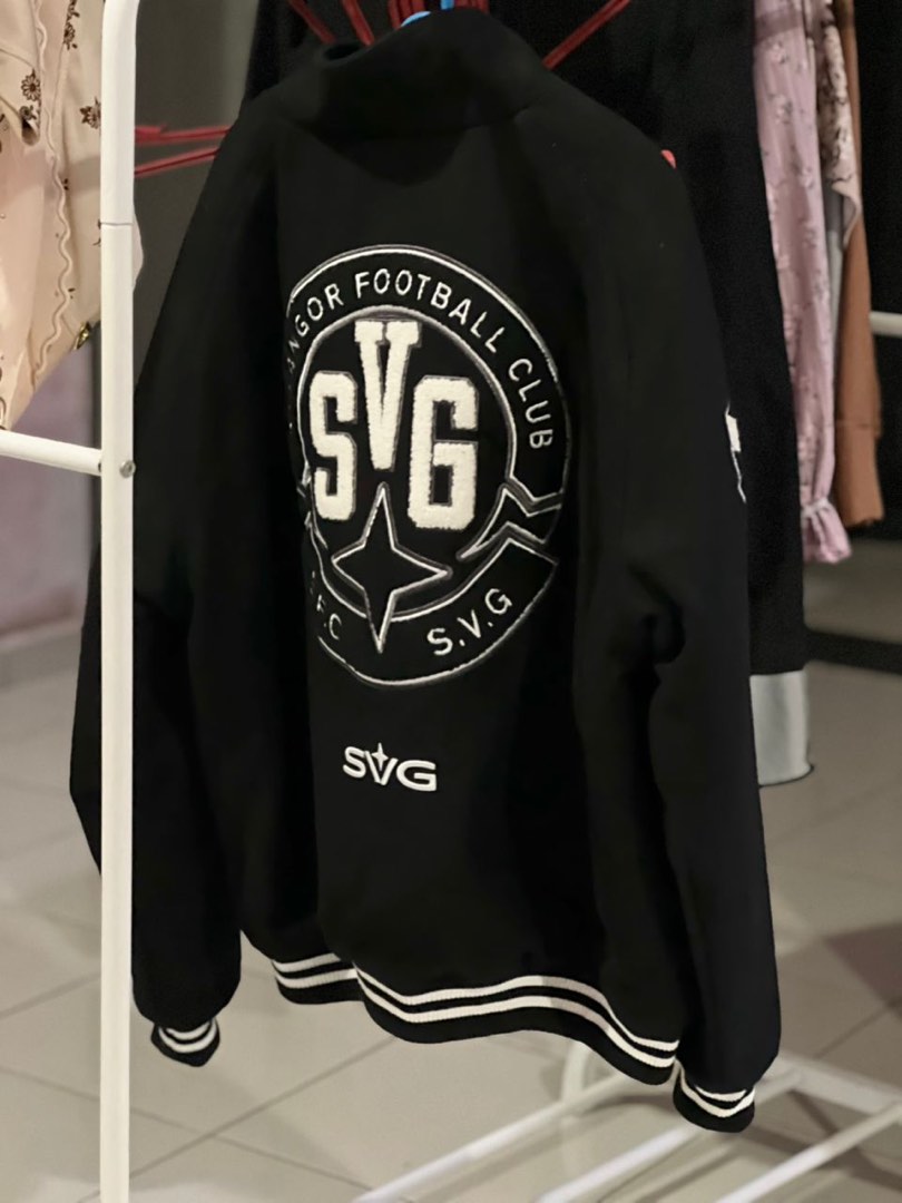 SVG X SFC, Men's Fashion, Activewear on Carousell