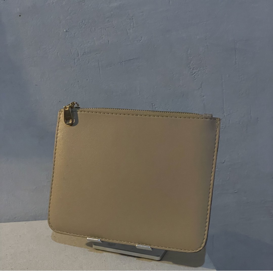 tan pouch/clutch (new, surplus), Women's Fashion, Bags & Wallets ...