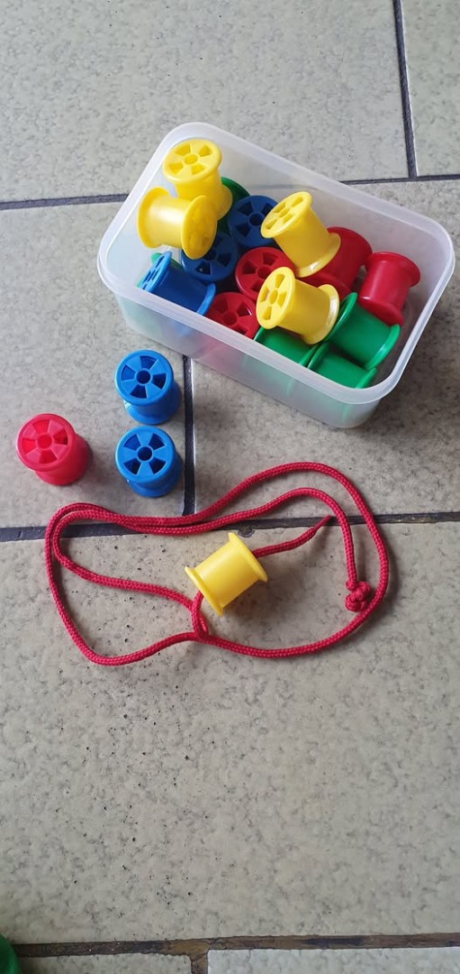 Threading Spool, Hobbies & Toys, Toys & Games on Carousell