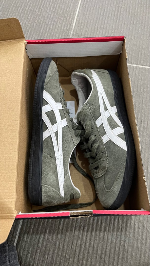 Tokuten Green, Men's Fashion, Footwear, Sneakers on Carousell