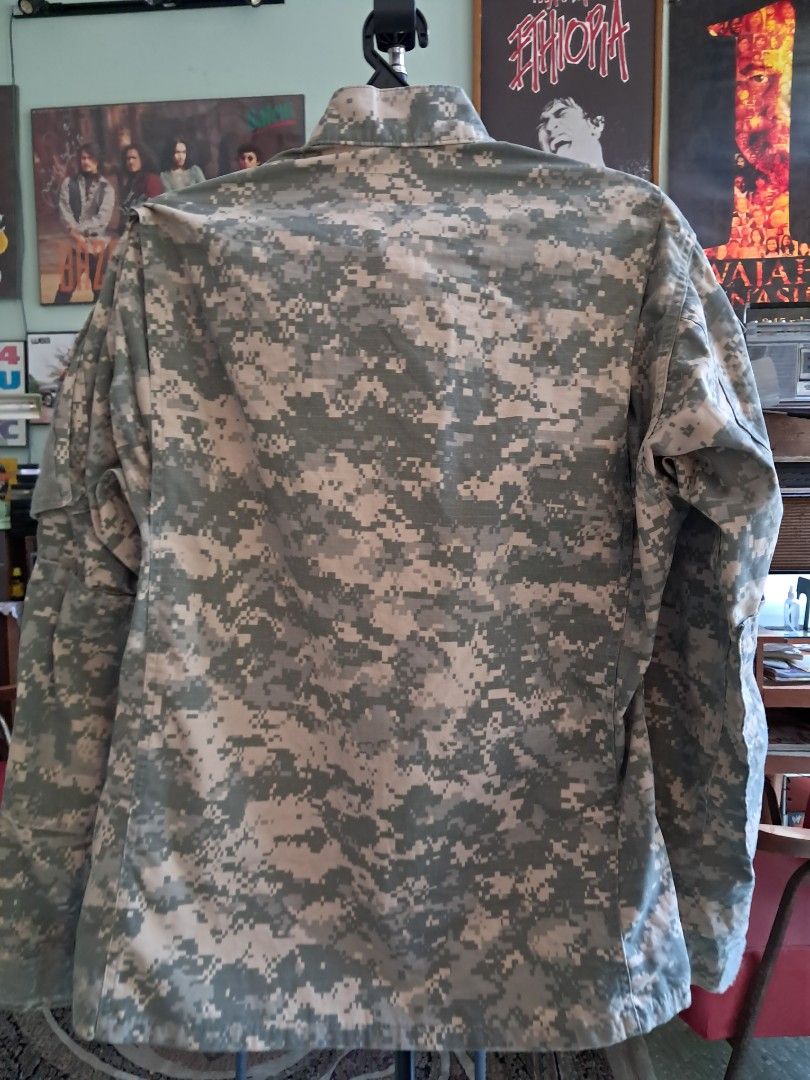 US Army Combat Uniform (UCP), Hobbies & Toys, Collectibles & Memorabilia, Vintage Collectibles ...