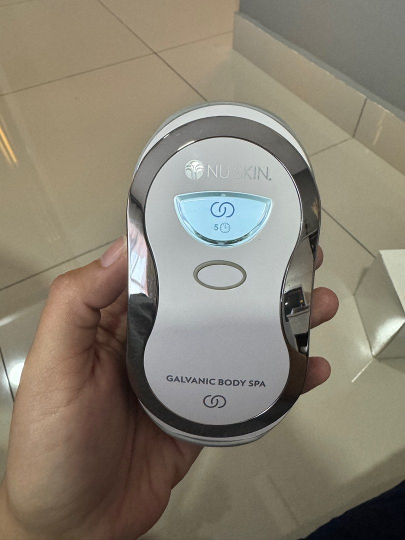 AGELOC Galvanic Body Spa, Beauty & Personal Care, Bath & Body, Body ...