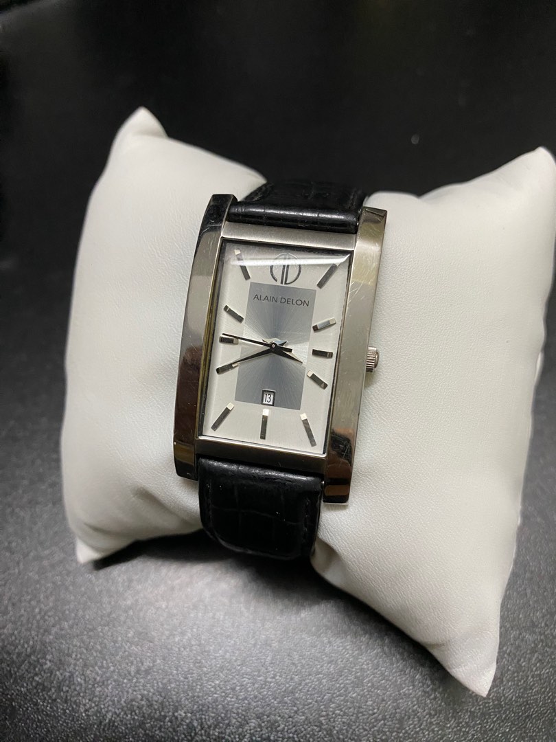 Alain Delon Used, Women's Fashion, Watches & Accessories, Watches on ...