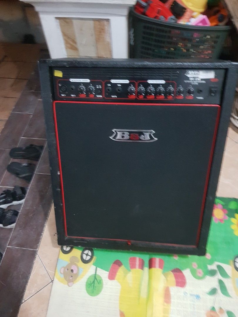 Ampli keyboard B&J 15 inch sound kenceng lengkap efek vocal, Musik ...