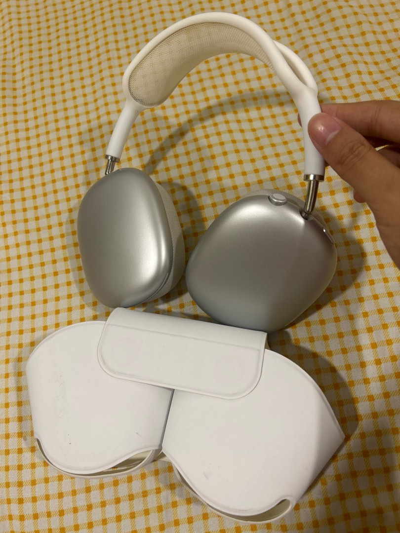 Apple airport max, Audio, Headphones & Headsets on Carousell