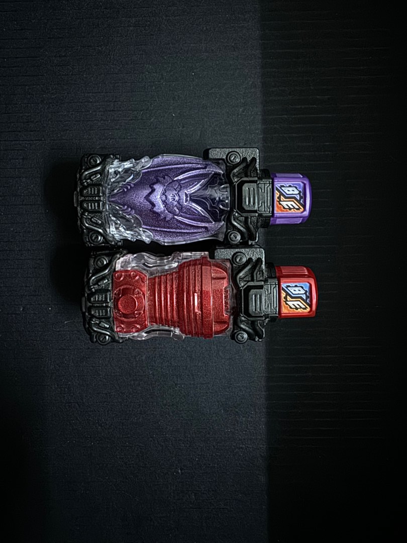 Bandai Dx Bat engine Fullbottle Kamen Rider Build Madrogue, Hobbies ...