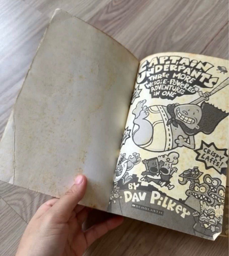 Goosebumps Most Wanted R.L. Stine Children Book Scary Captain ...