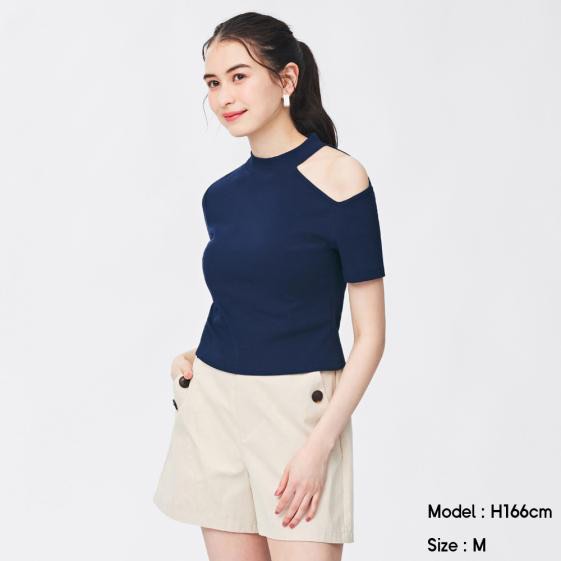 GU by Uniqlo cut out top, Women's Fashion, Tops, Blouses on Carousell
