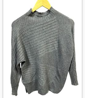 Knitwear, Announcements on Carousell