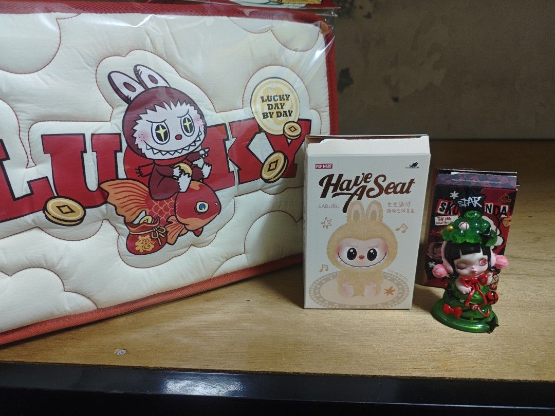 Labubu laptop bag, v2 sisi, skullpanda, Hobbies & Toys, Toys & Games on ...