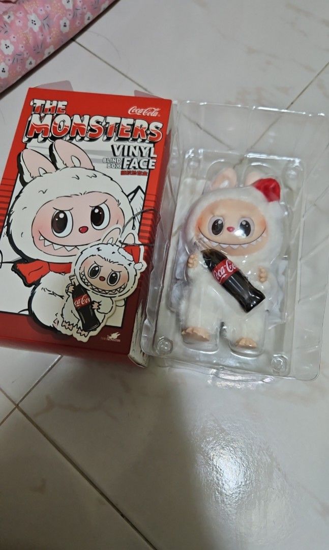WTS/WTT Labubu V3 Coca Cola Pendant, Hobbies & Toys, Memorabilia ...