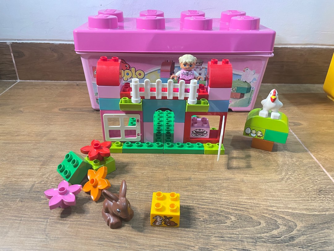 Lego Duplo Pink Tub chicken farm preloved | lego duplo preloved, Toys ...