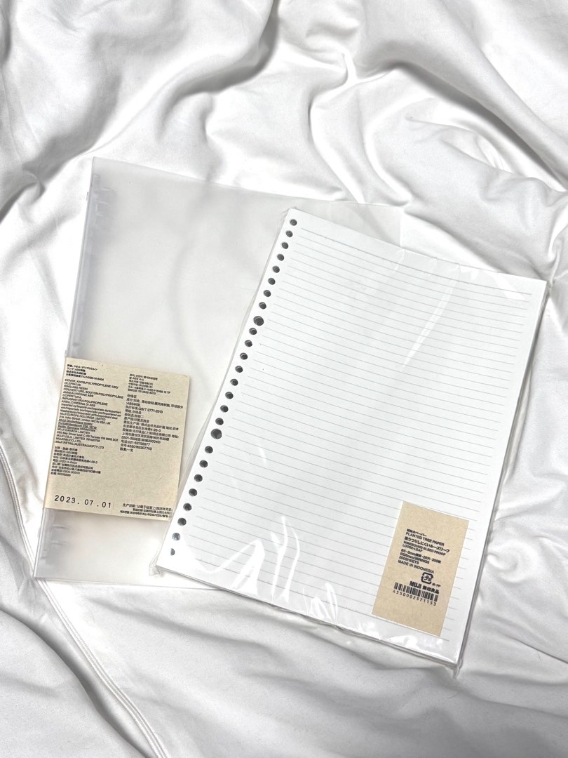 Muji B5 Binder & Loose Leaf Paper Bundle, Hobbies & Toys, Stationary & Craft, Stationery ...