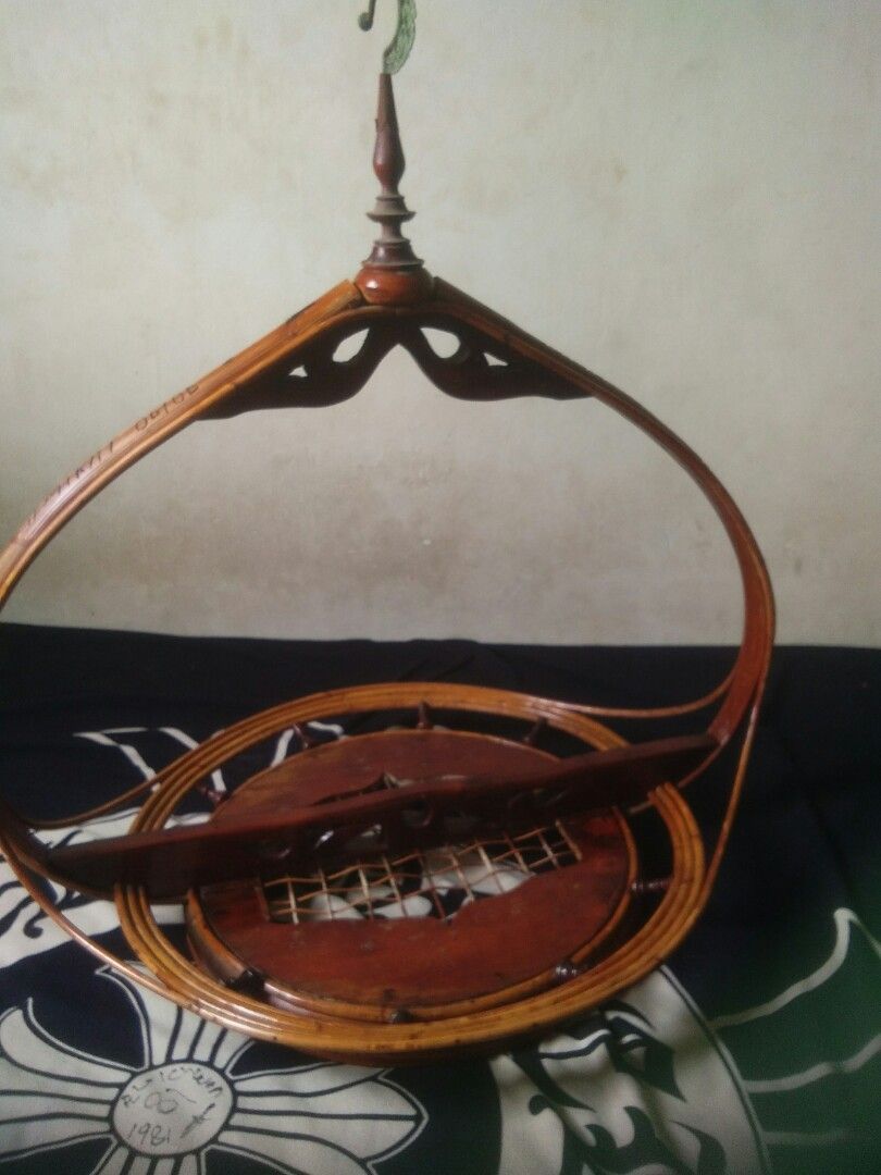 Sangkar layang terkukur, Everything Else, Others on Carousell