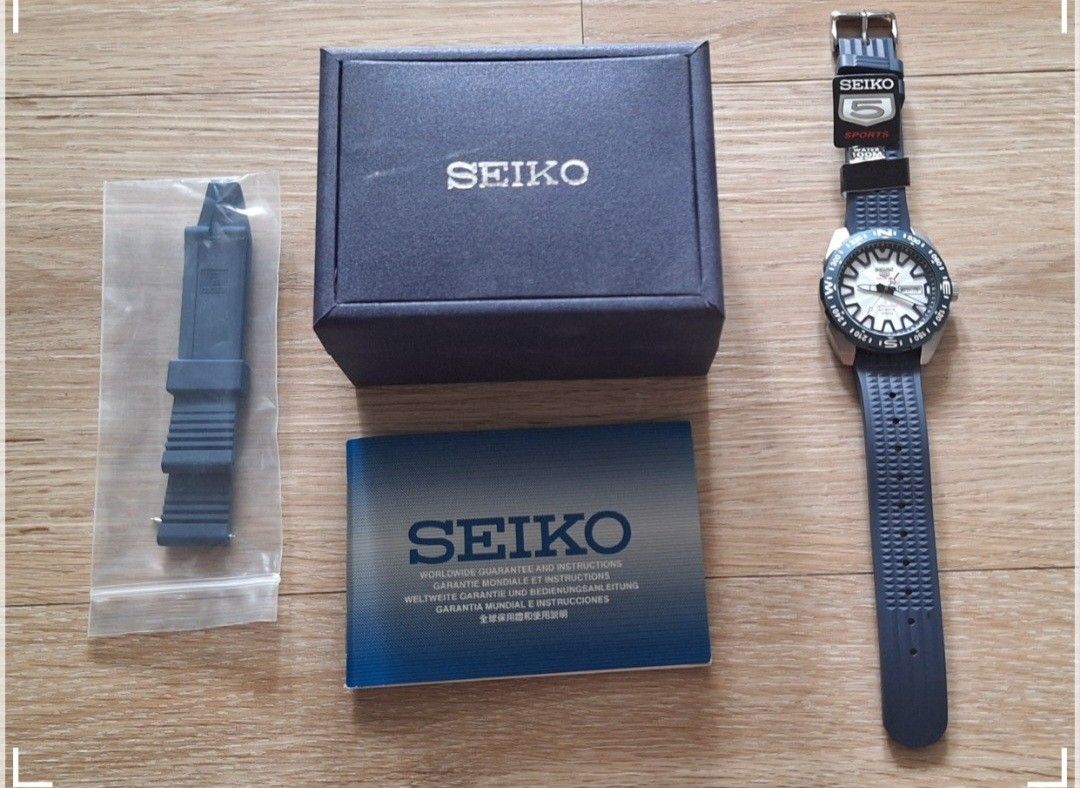 Seiko 5 Sports - Mt Fuji World Heritage Ltd Edition, Men's Fashion ...