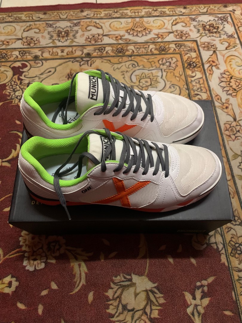 X-MUNICH ONE INDOOR, Sports Equipment, Sports & Games, Racket & Ball ...