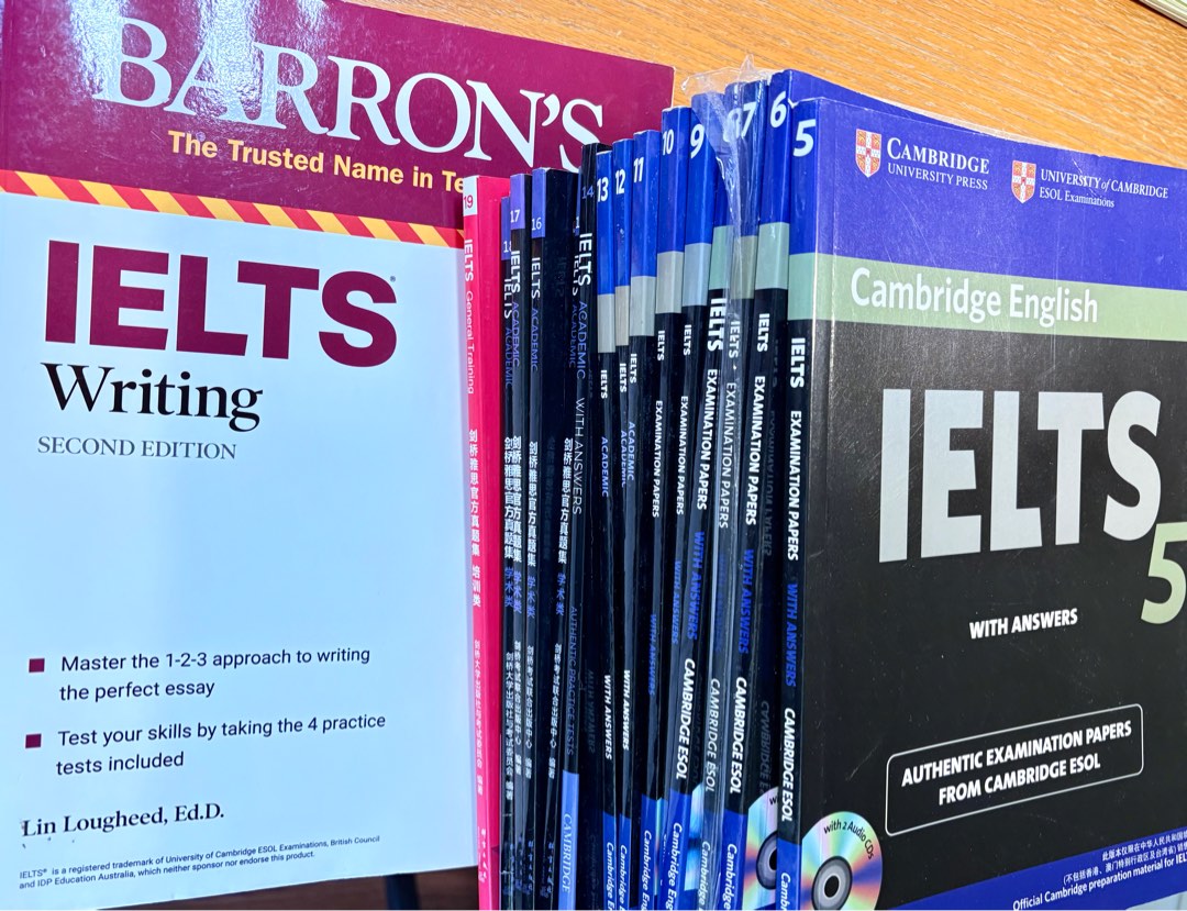 Cambridge IELTS 5-19 + Barrons Writing, 其他, 其他 - Carousell