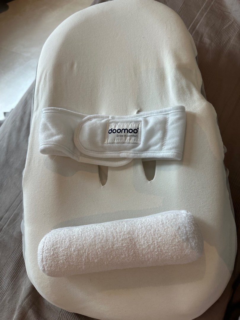 DOOMOO BASIC SUPREME SLEEP PLUS FREE COVER, Babies & Kids, Baby Nursery ...