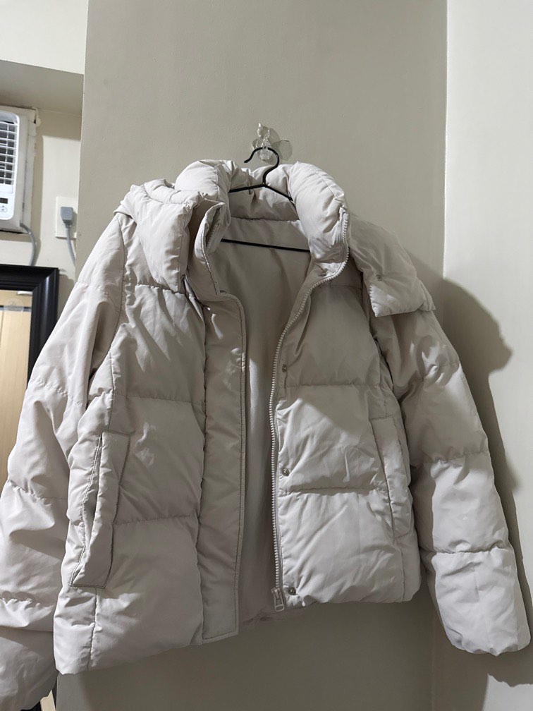 GU puffer jacket/coat, Women's Fashion, Coats, Jackets and Outerwear on ...