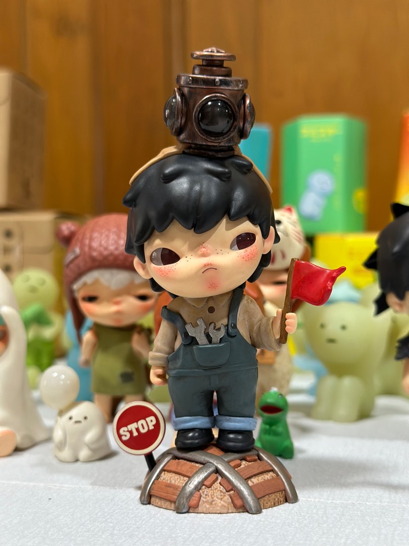 Hirono Le Petit Prince Series - Switchman, Hobbies & Toys, Toys & Games on Carousell