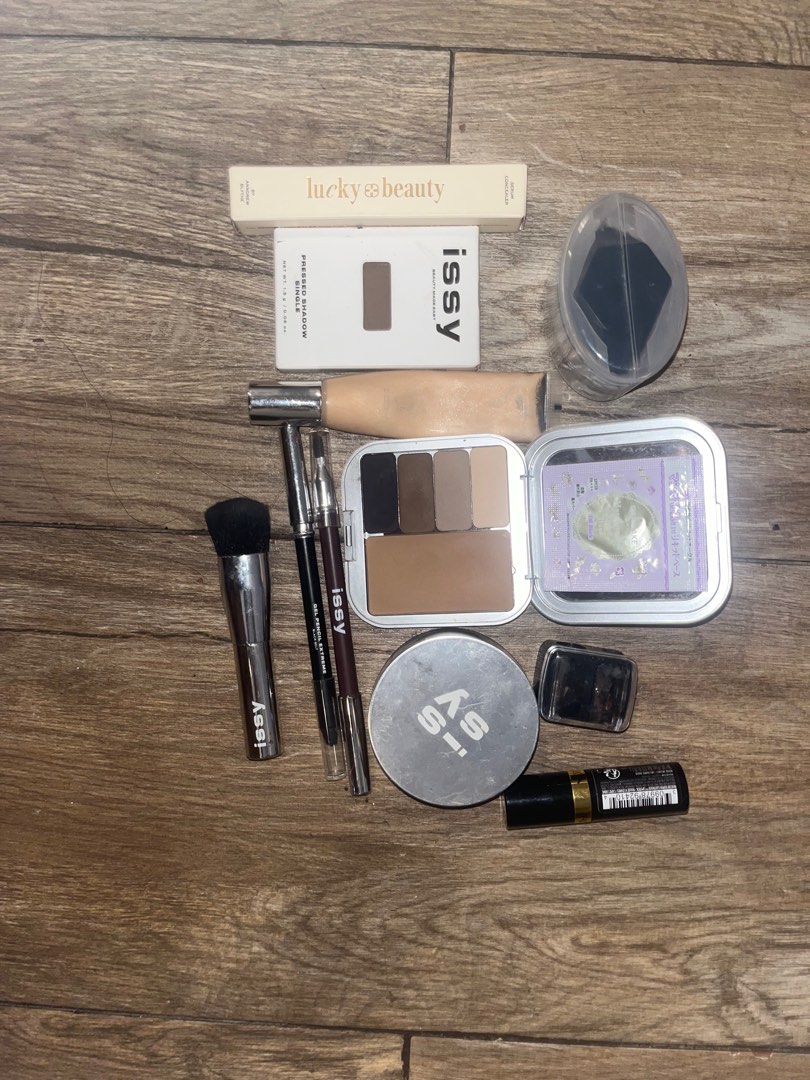 Issy makeup bundle + kiko Milano, Beauty & Personal Care, Face, Makeup ...