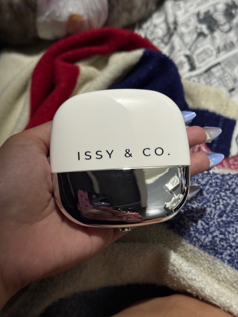 Issy True Flex Powder Foundation, Beauty & Personal Care, Face, Makeup ...