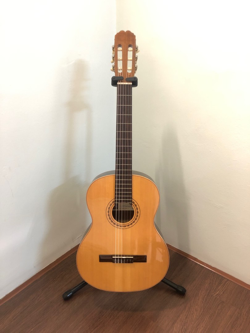 Manuel Rodriguez Classical Guitar Caballero 10, Hobbies & Toys, Music ...